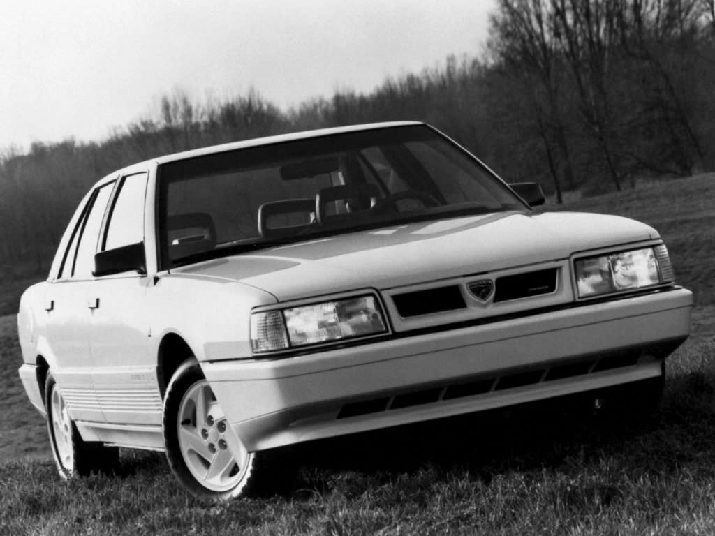 Renault/Eagle Premier : une française en terre américaine