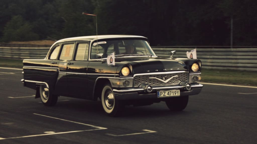 GAZ Tchaïka M14: la dernière mouette soviétique