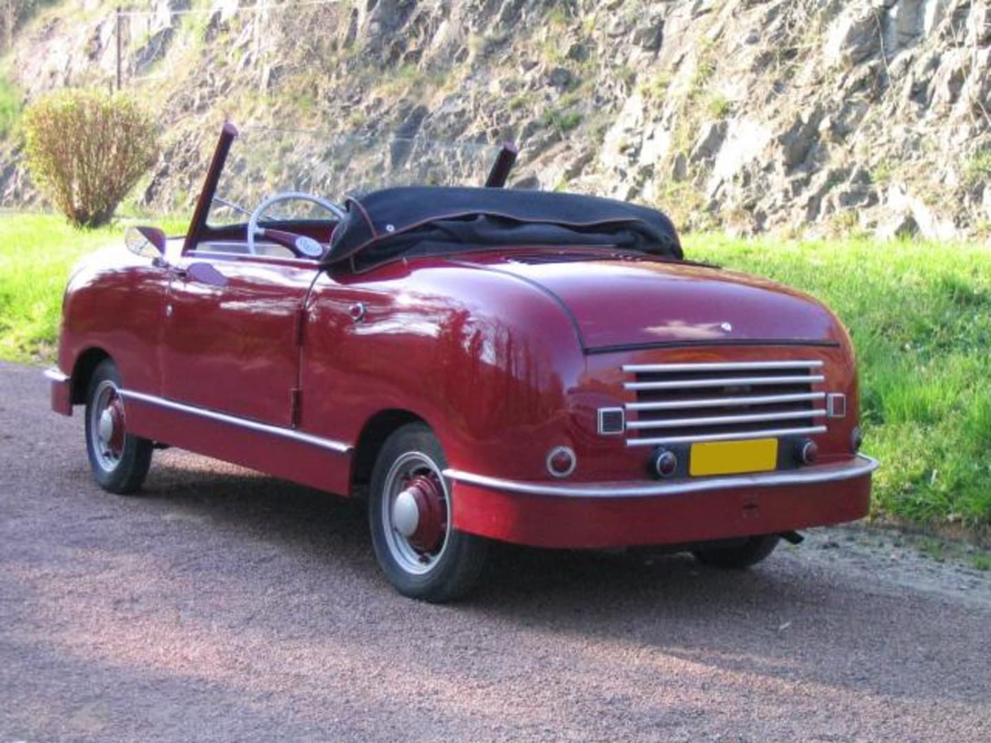 Article : Rovin D4 : une voiture en miniature