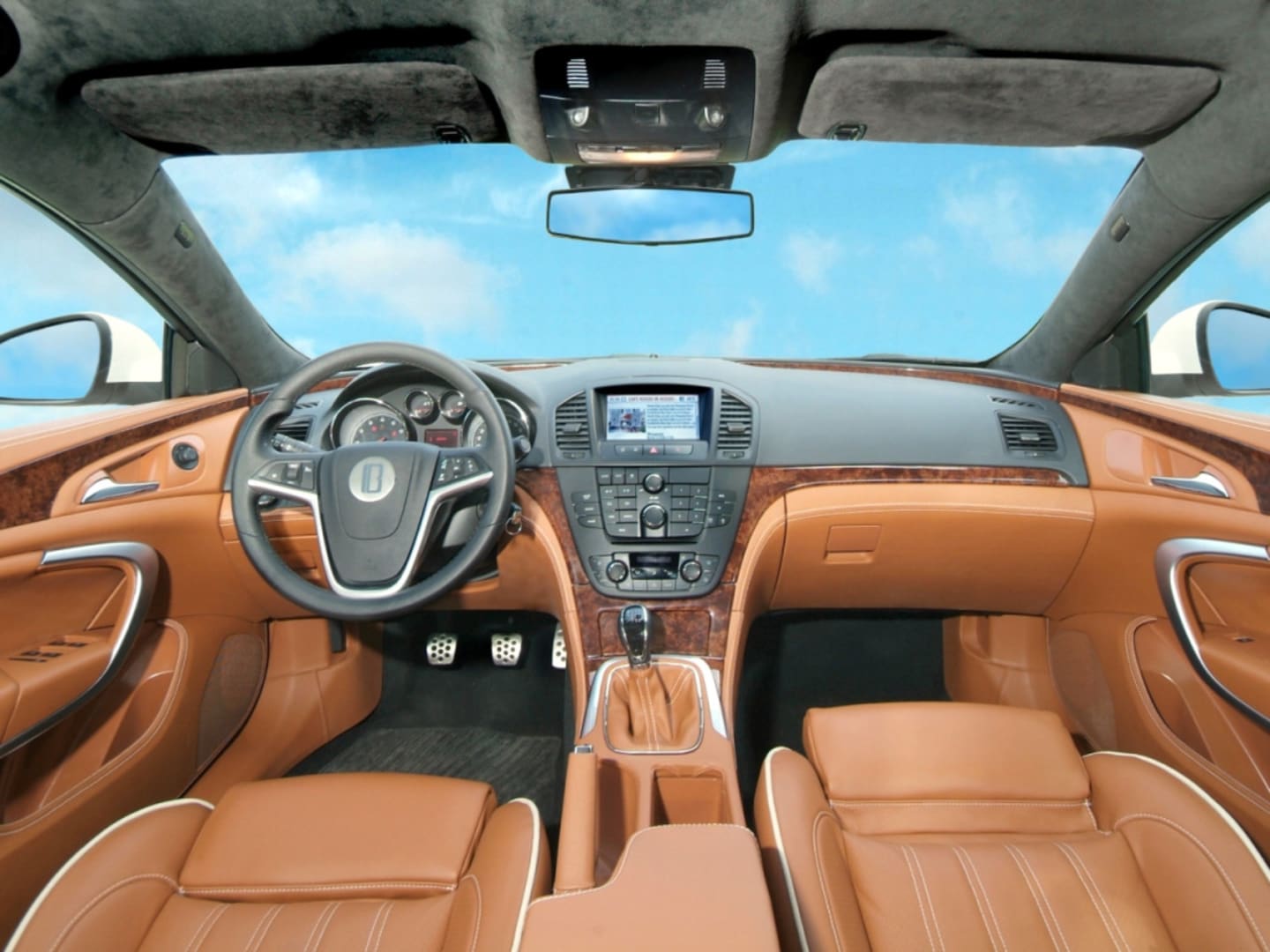 Article : Bitter Insignia: le Blitz de luxe