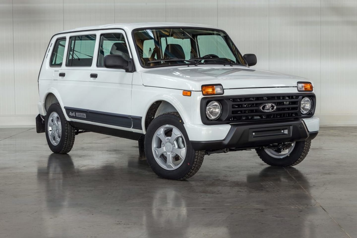 Article : Lada/Vaz 2131 : Niva version longue