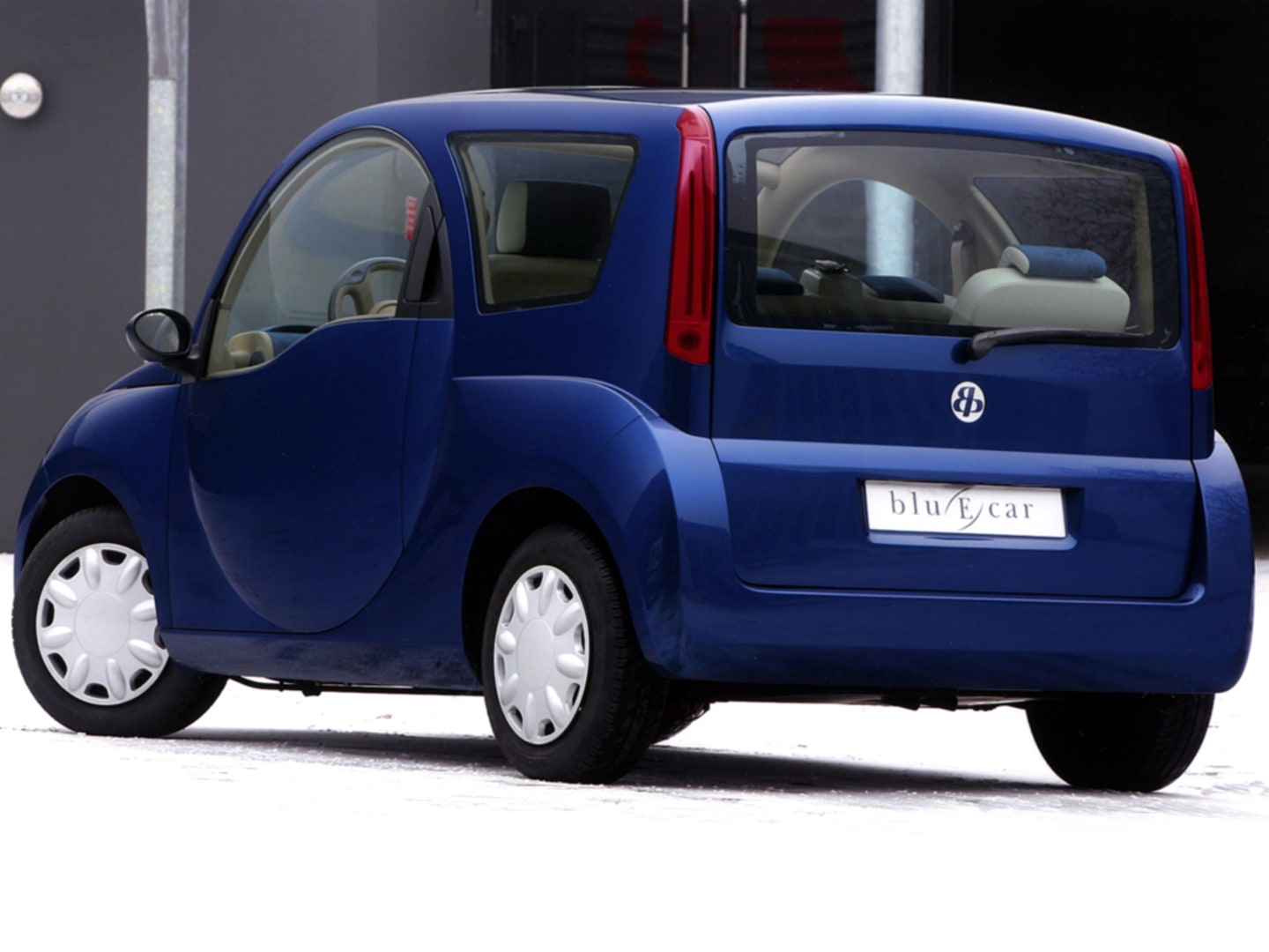 Article : Bolloré Bluecar : le Tesla "à la française"