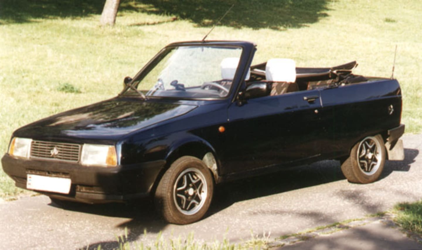 Article : Oltcit Club Cabriolet : roumaine découvrable