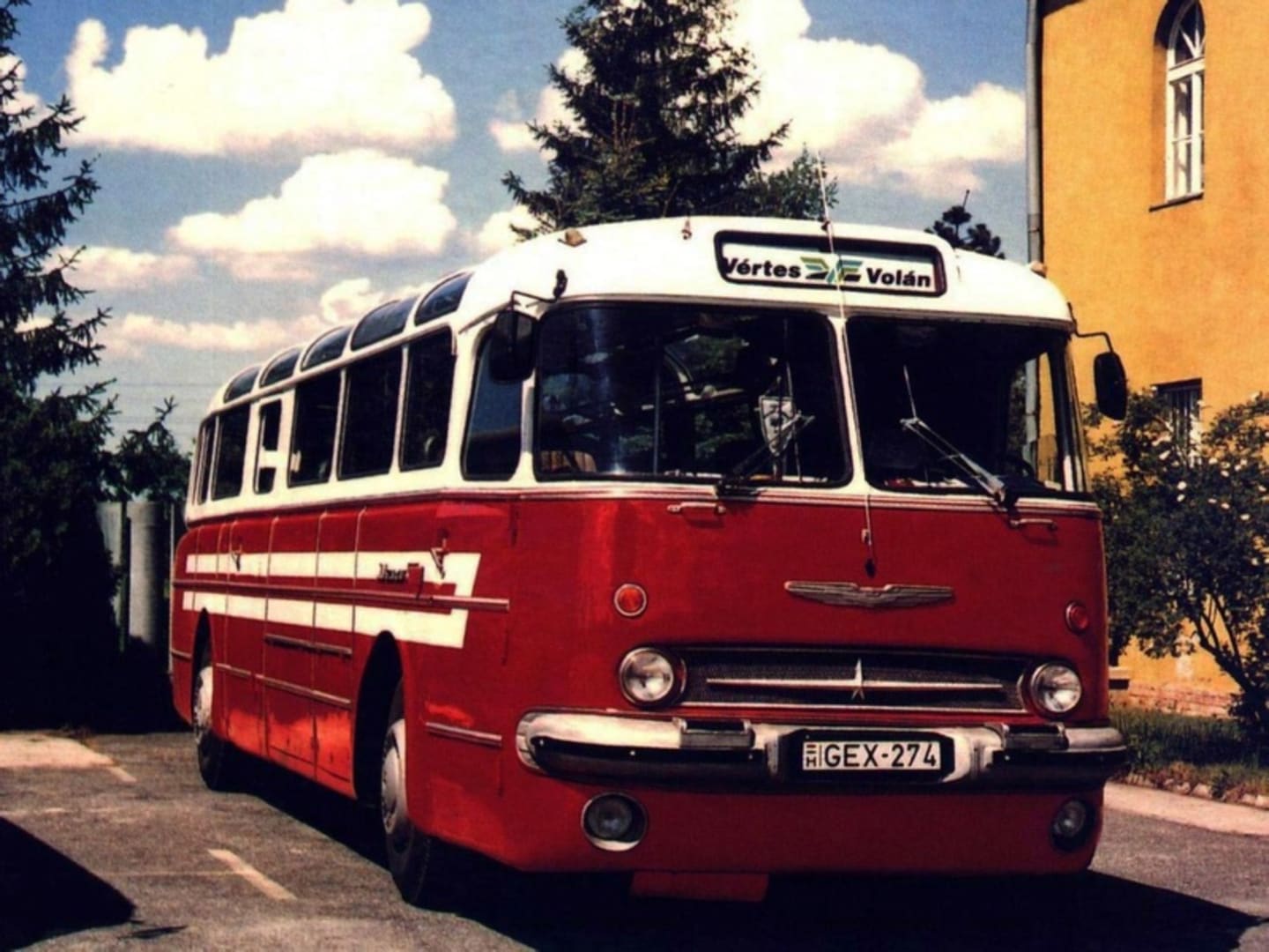Article : Ikarus 55 et 66 : les rois hongrois du bus et de l'autocar