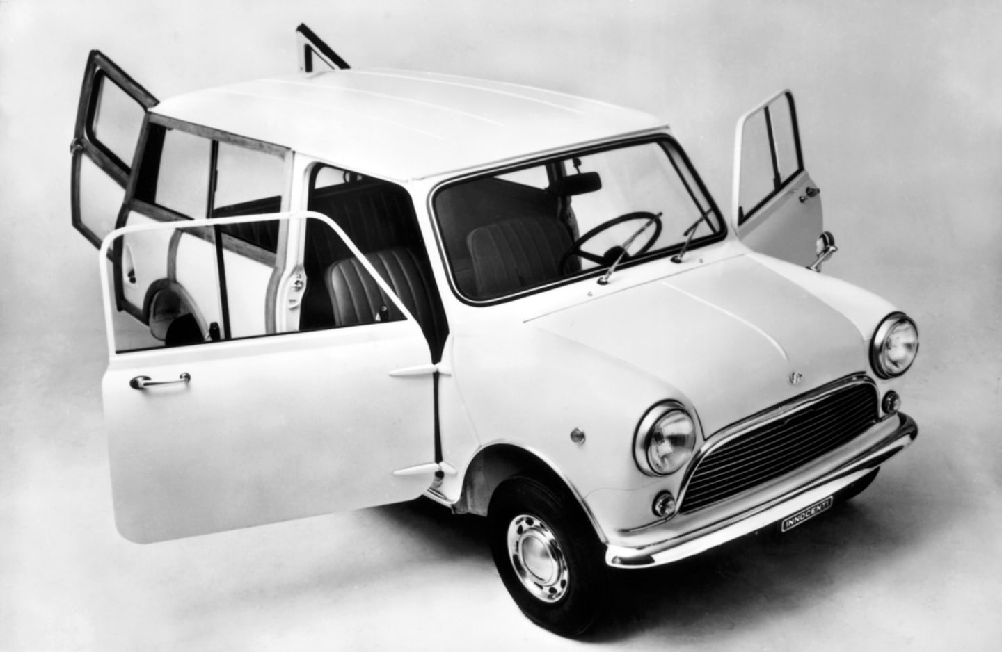 Article : Austin Mini Countryman et Morris Mini Traveller : la Mini ...