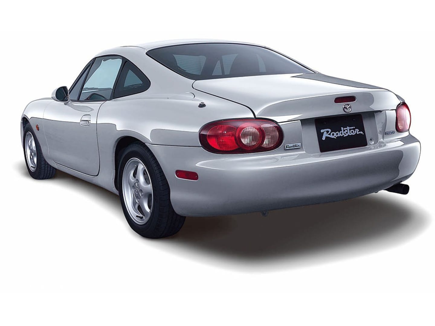 Article : Mazda Roadster Coupé : l’étrange et rare version coupé de l ...