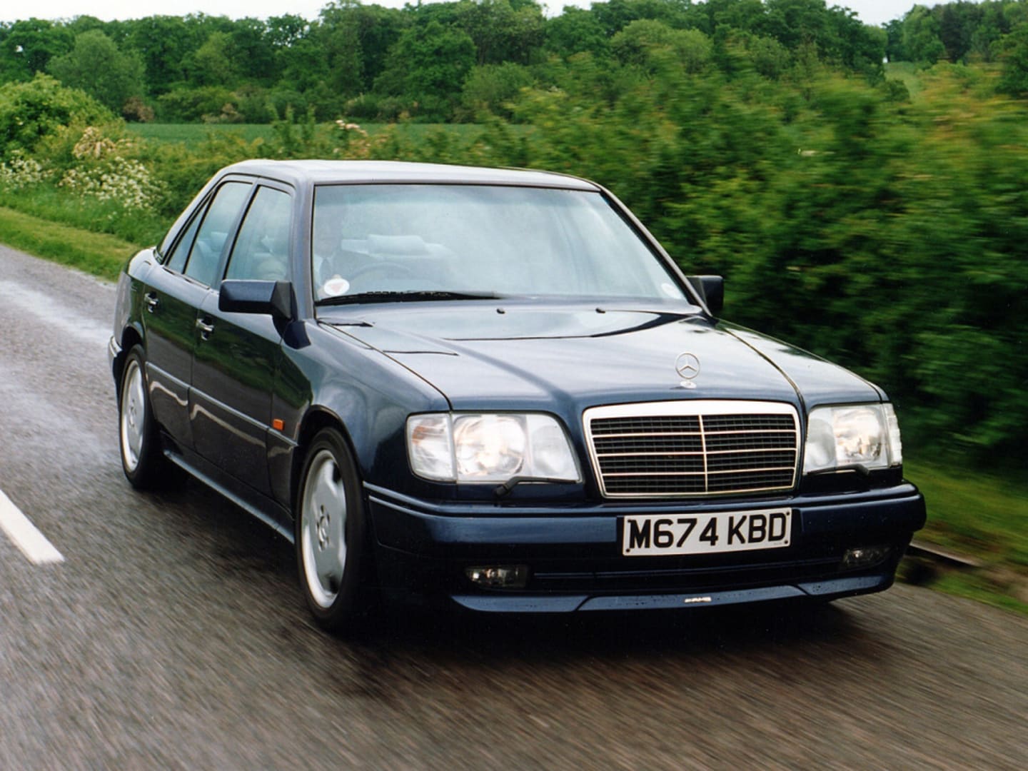 Article : Mercedes E36 AMG W124 : l’opportuniste