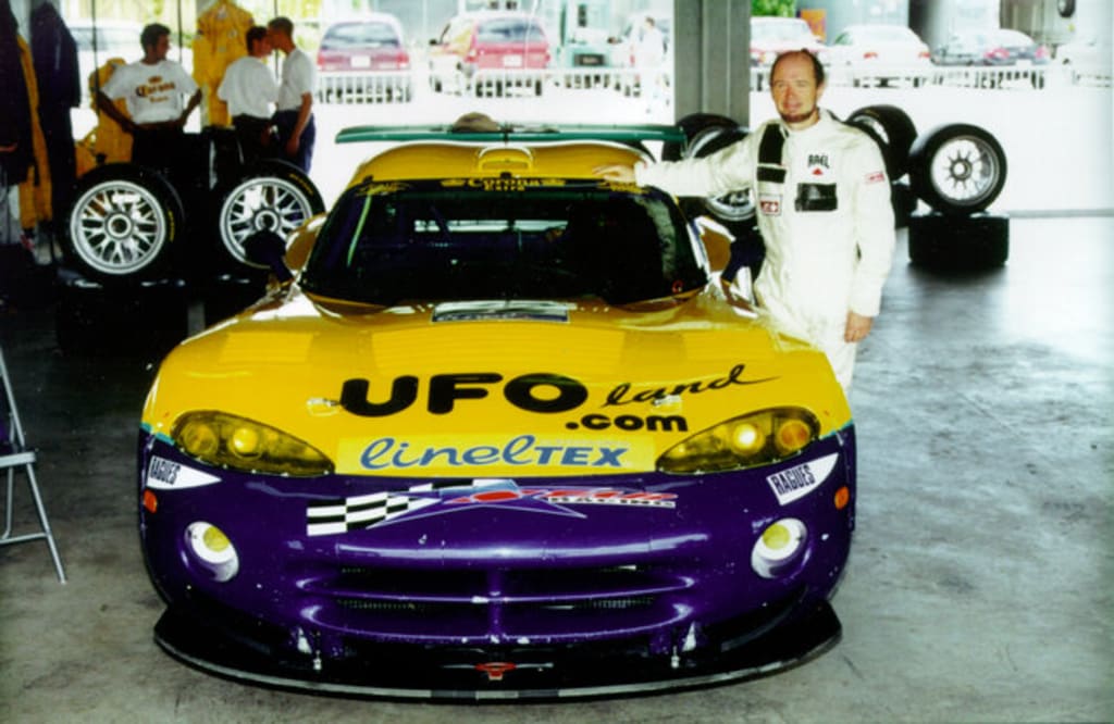 Autopop : une revue devenue mystique