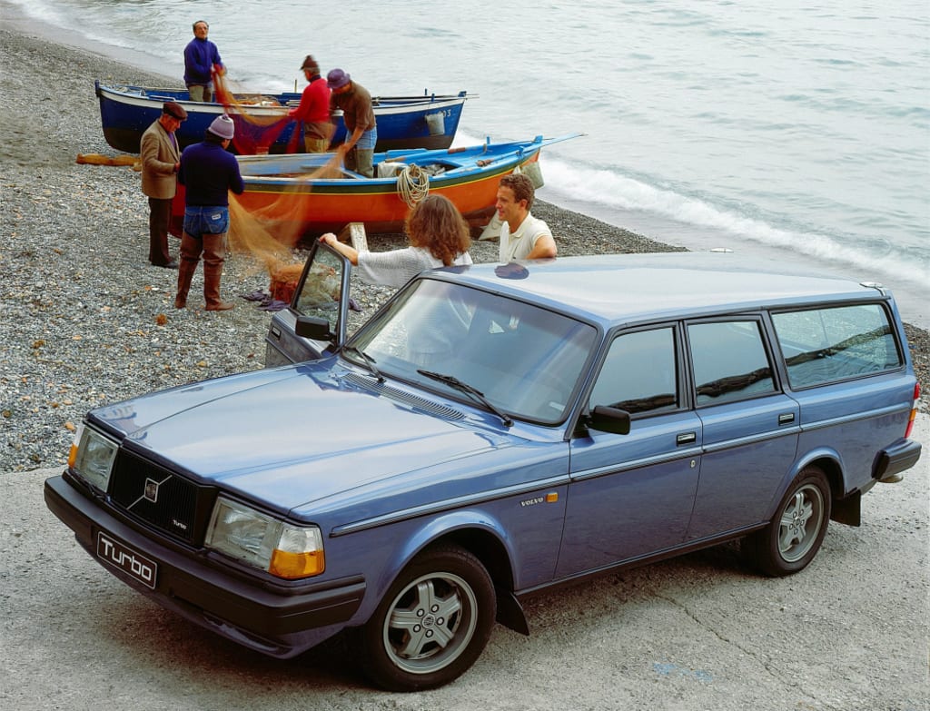 Volvo 264 TE : joue-là comme Honecker