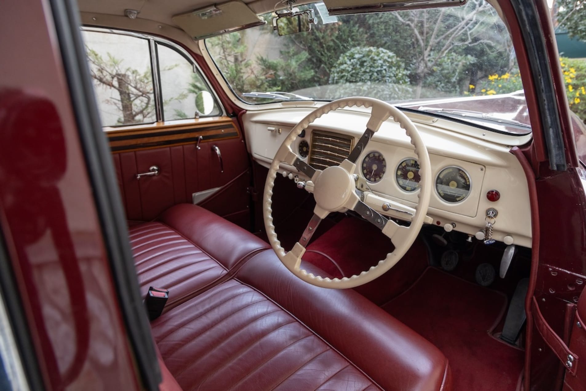 SALMSON G72 TER MOTEUR À 4 CYLINDRES DISPONIBLE | CARJAGER