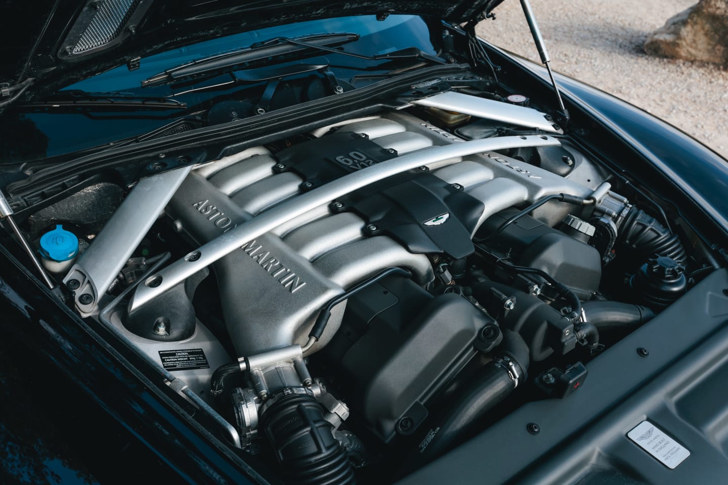 ASTON MARTIN DB9 V12 DISPONIBLE | CARJAGER